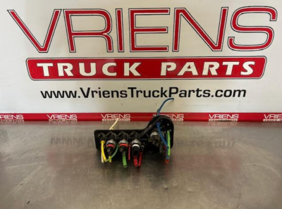 FREIGHTLINER 12-21425-001 AIR MANIFOLD | eBay