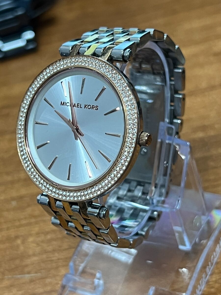 Michael Kors MK3203 Mid-Size Three-Tone Darci Glitz Crystals Michael Kors MK3203 Mid-Size Three-Tone Darci Glitz Crystals