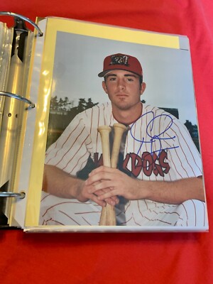 CHASE UTLEY AUTOGRAPHED SIGNED 8X10 PHOTO PHILLIES #2 COA | eBay