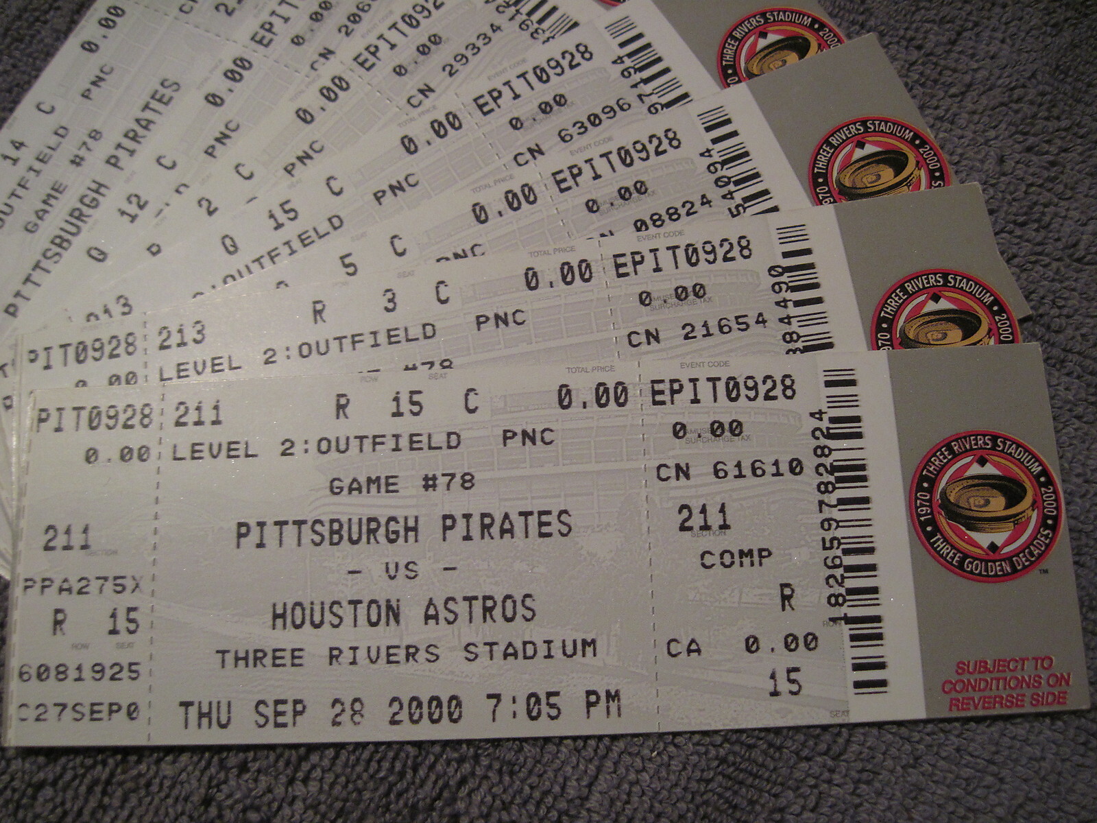 Pittsburgh Pirates ticket lot - 9/28/2000 - Lot of (7) - Three Rivers ...