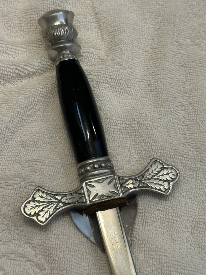 Lynch & Kelly Knights of Columbus Vintage Ceremonial Sword (4) | eBay