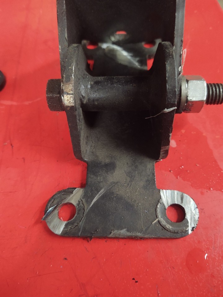 Solid Steel Frame Motor Mounts - SBC / BBC Chevy V8 **USED* | eBay
