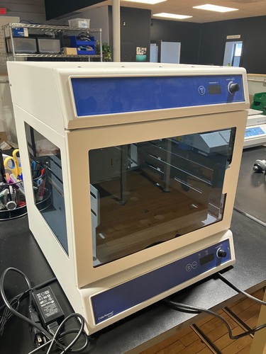 STUART SI-500 Laboratory Benchtop Incubator Orbital Shaker | eBay