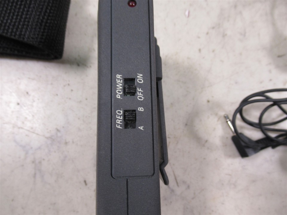 AV AmpliVox Portable Sound System SW222 Amplifier & S-1600T Wireless ...