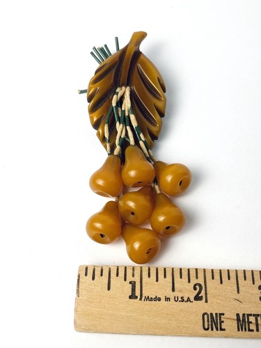 Vintage Bakelite Pear Dangle Leaf Brooch Pin 1940s Wax String Banana ...