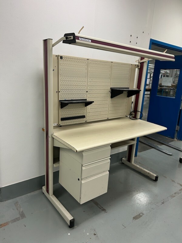 WALL CONTROL LIGHTED LAMINATED TOP WORK STATION BENCH TABLE 61" 30" 73 ...