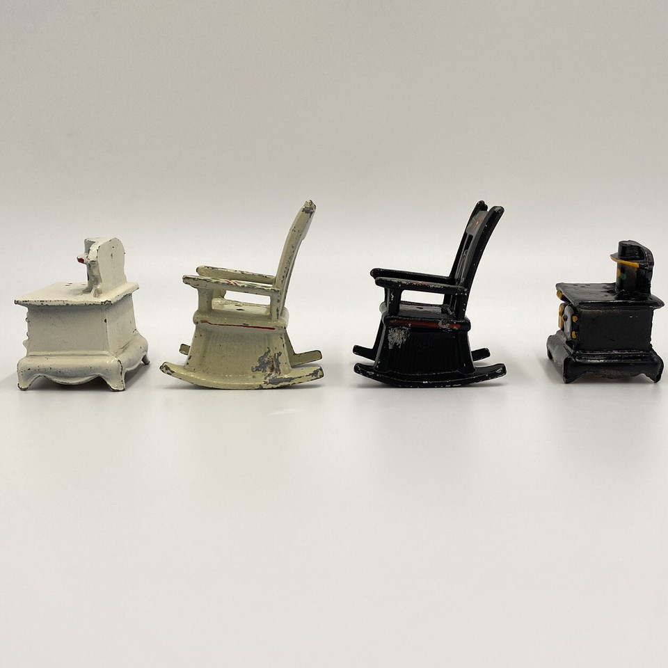 Cast Iron Wood Burning Stove Oven And Rocking Chairs Salt Pepper Shaker ...