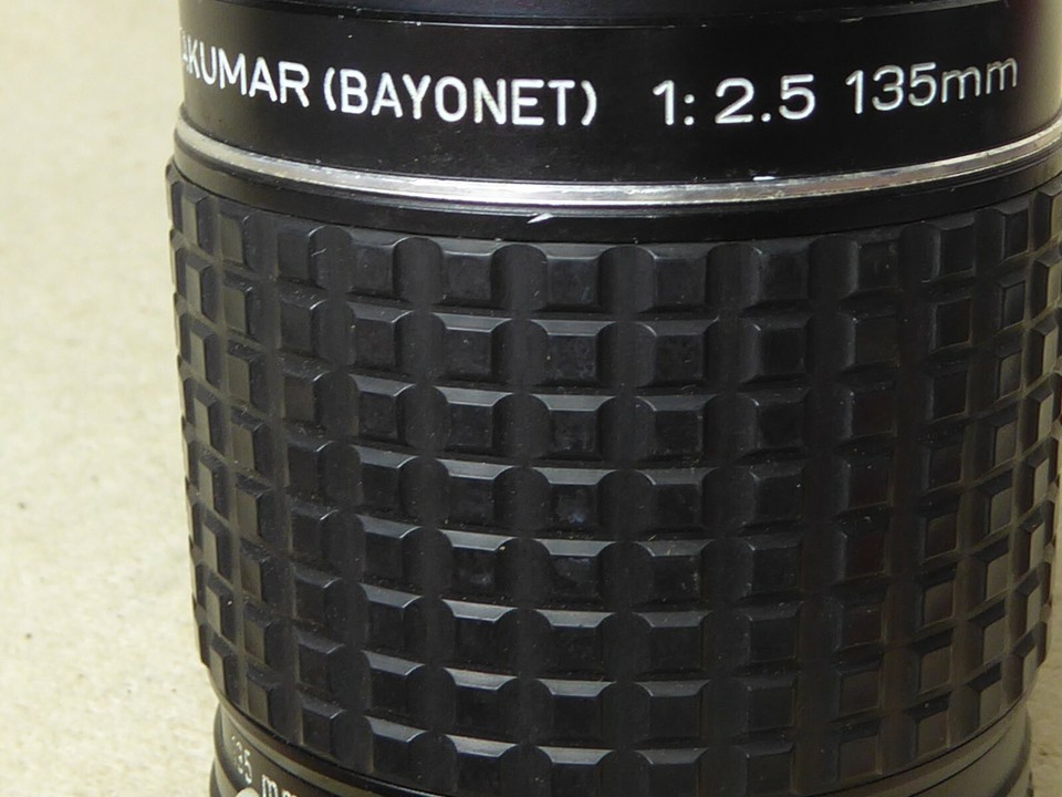 PENTAX TAKUMAR 135mm F2.5 PORTRAIT/TELEPHOTO LENS & CAPS PK MOUNT Super ...