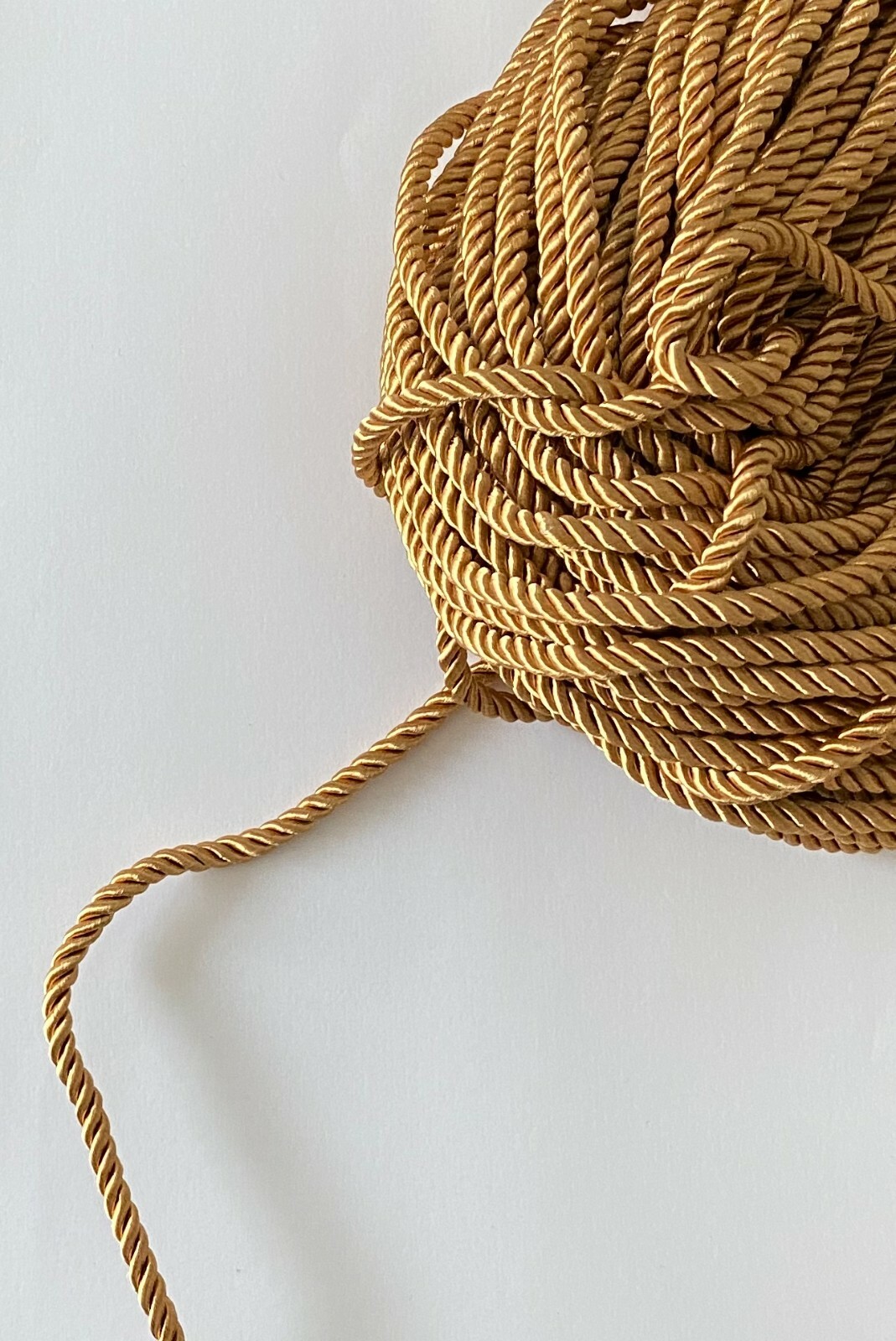 5 mm Twisted Soutache Braid Braided Cord Rope Piping Cushion Edging 1/3 ...