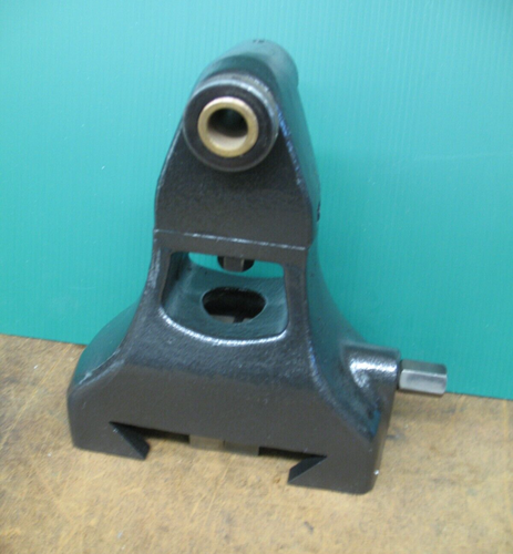 BRIDGEPORT MILLING MACHINE RIGHT ANGLE SUPPORT W/11/16" BORE BRONZE ...