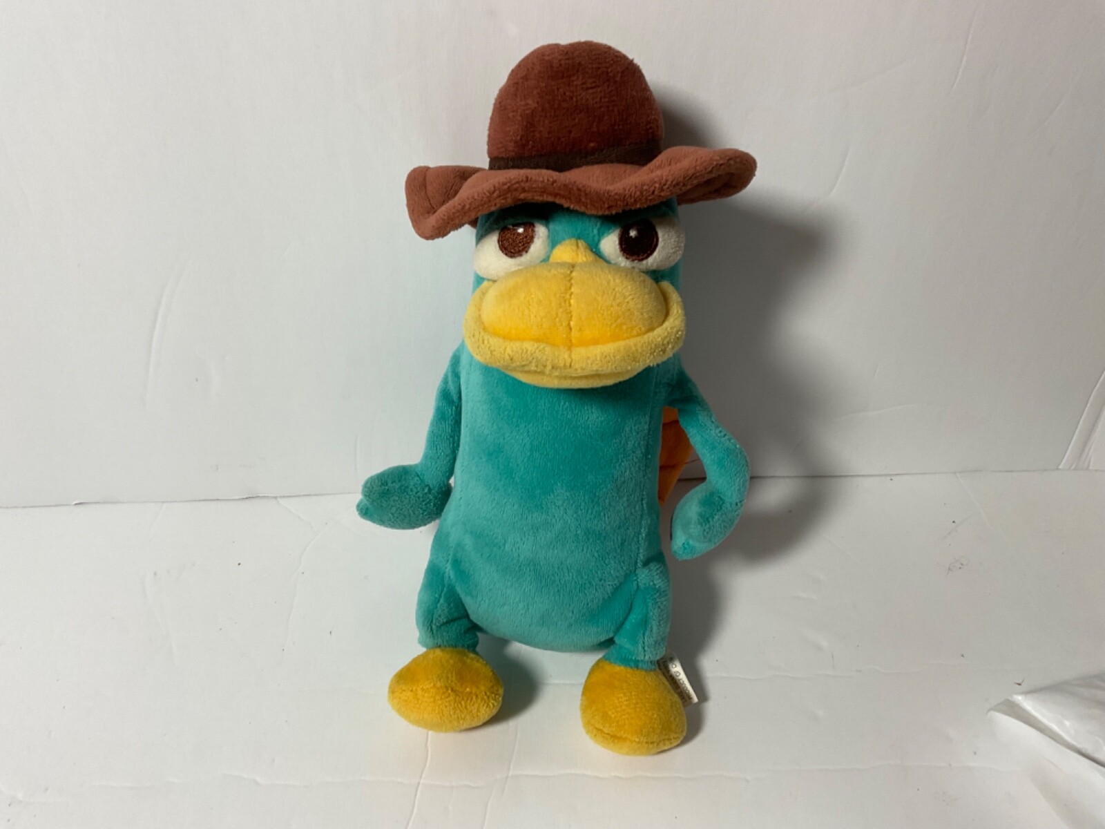 PHINEAS AND FERB PERRY PLATYPUS AGENT PLUSH DISNEY PARKS 9'' PRE OWNED ...