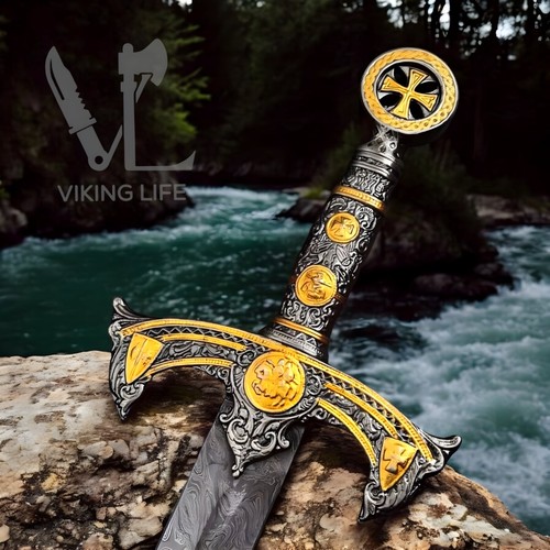 The Knights Templar | Crusader Sword Custom Handmade Damascus Steel ...