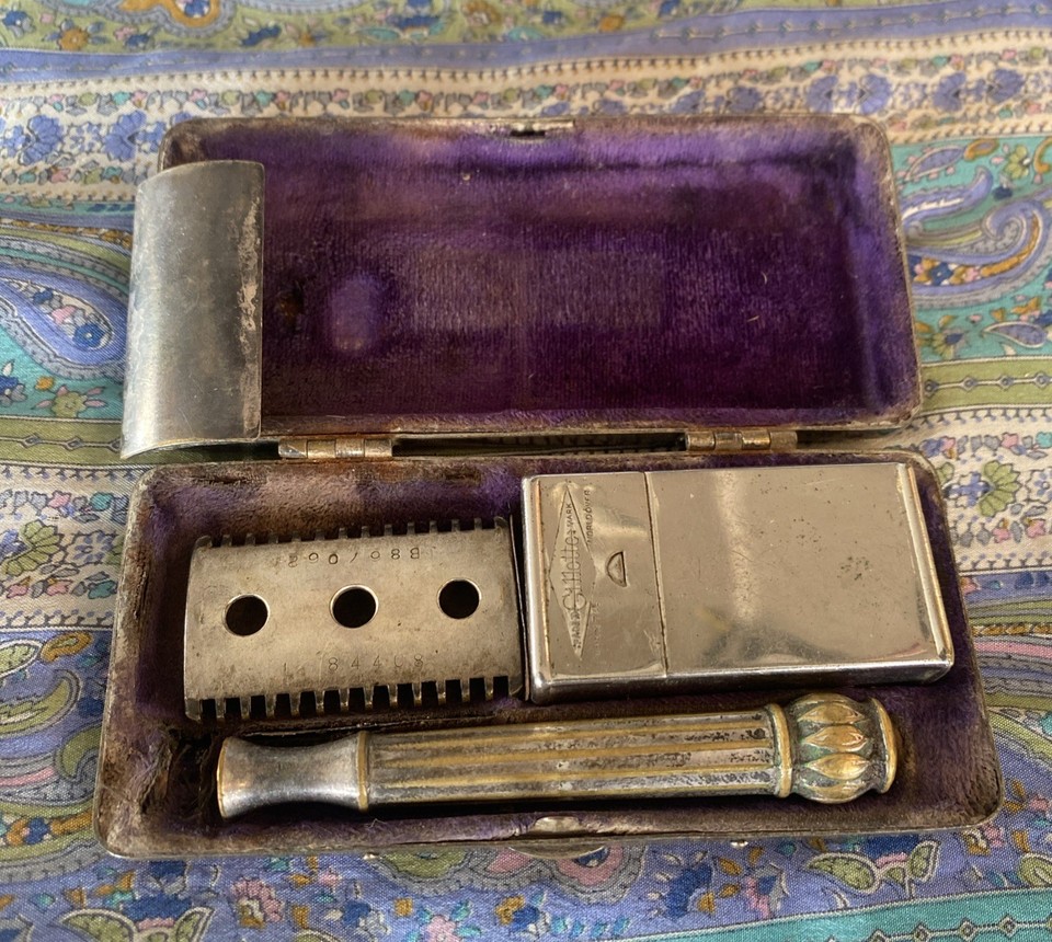 Vintage Gillette Pocket Edition Case + Silver Plated Razor (circa 1910 ...
