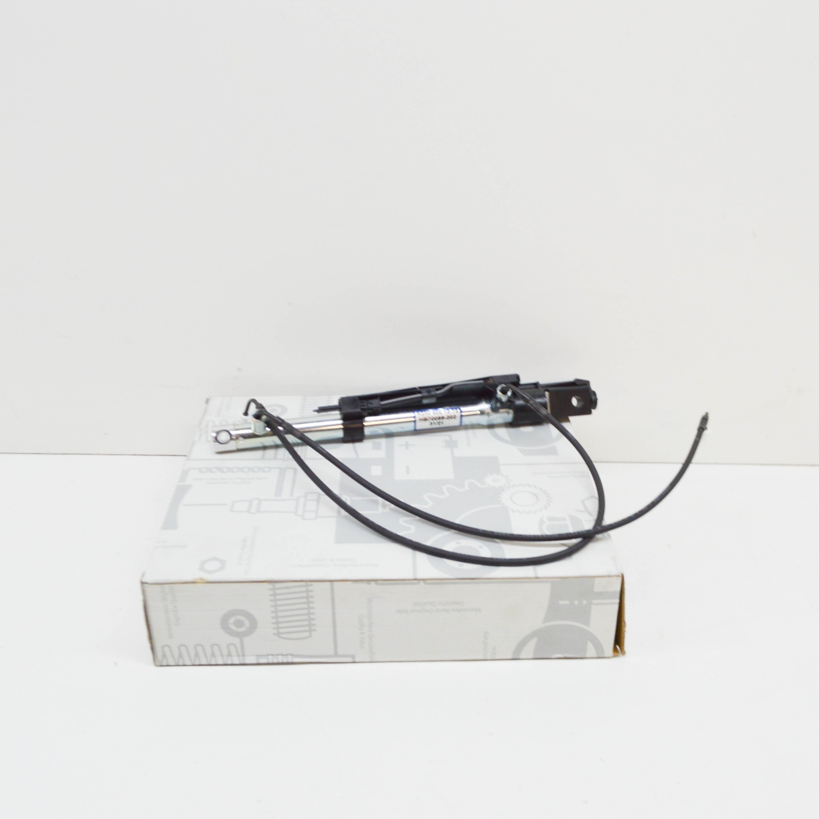 Mercedes-Benz A2308001372 | Compra online en eBay