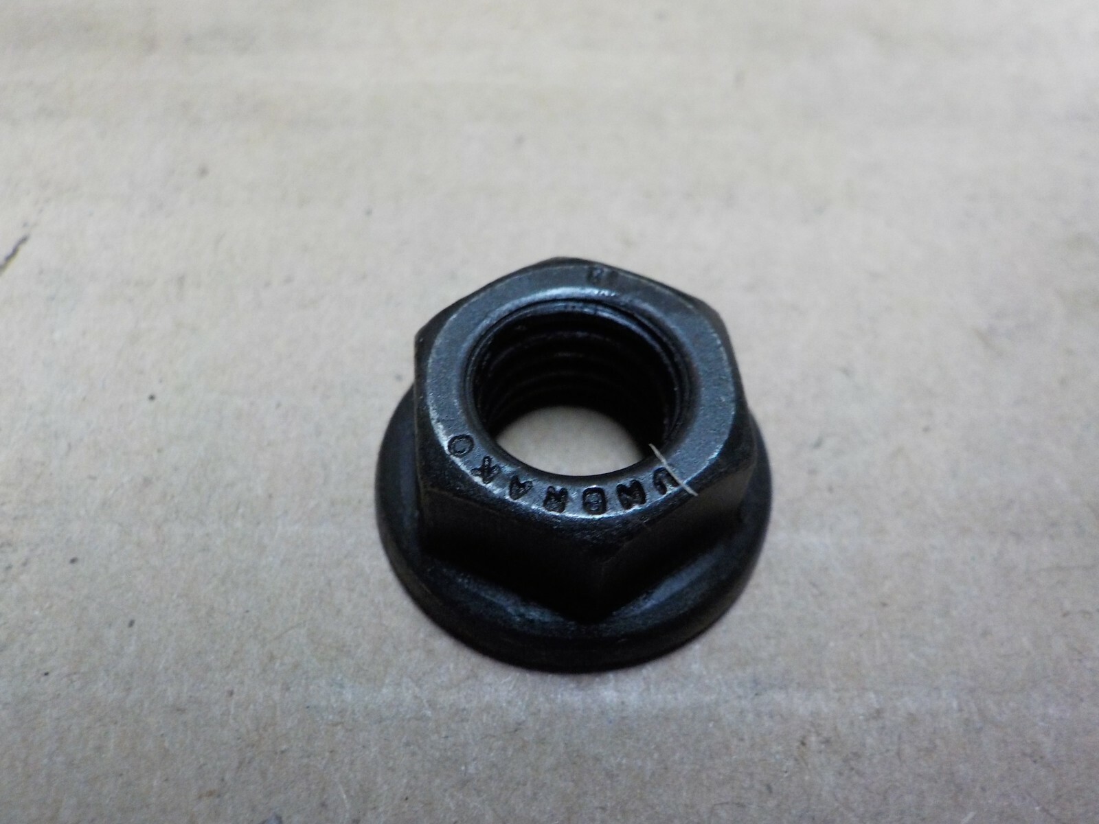 200 X Unbrako M10 Nut Part No. 405202 M10 Durlock, Self-Locking, Anti ...