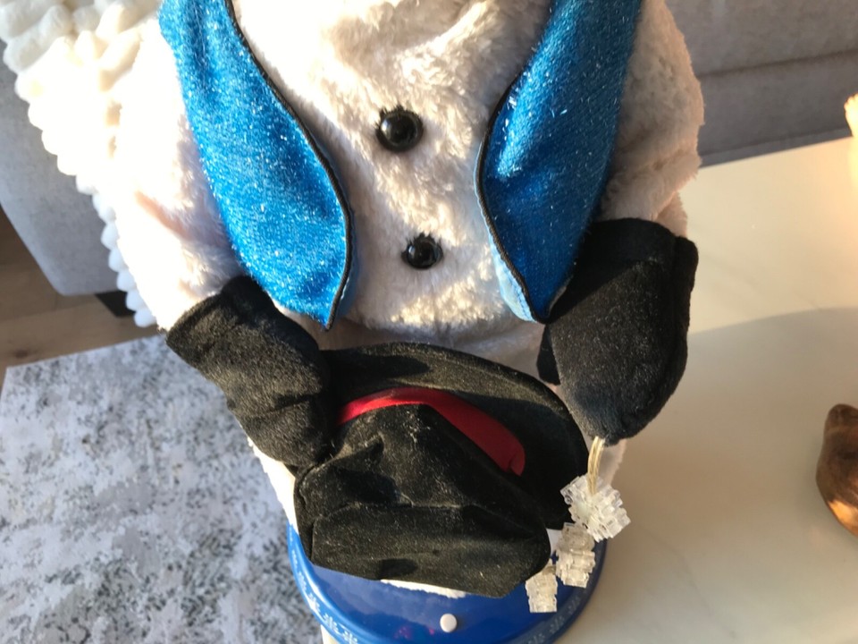 Gemmy Spinning Snowflakes Snowman SNOW MISER Dancing Singing - Please ...