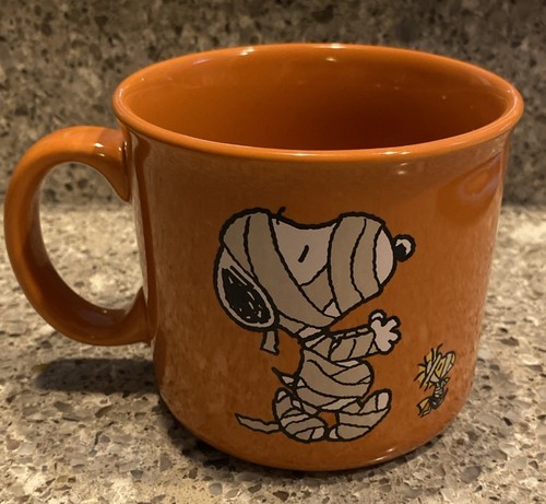 Peanuts Snoopy Woodstock Halloween Mummy Mug Cup Large Orange Black NEW ...
