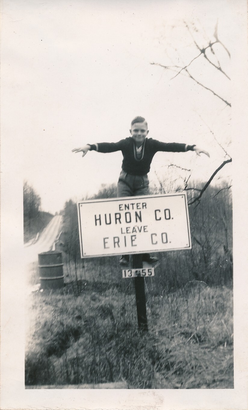 Roadside Huron & Erie County State Line Sign Ohio - Boy Vintage ...