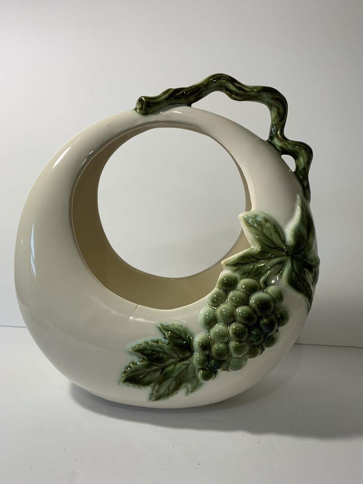 Vintage Hull Tokay Grapes Leaves with Grapevine Handle Pottery Planter ...