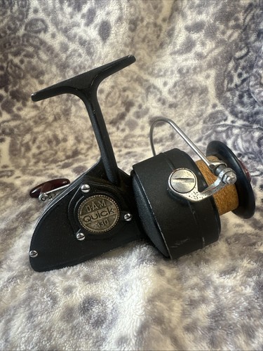 Vintage DAM Quick 330 Spinning Fishing Reel | eBay