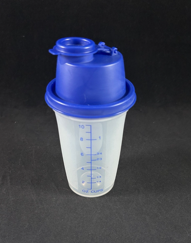 Tupperware Quick Shake #1900 Gravy Maker Drink Mixer Blender Blue 10 oz ...