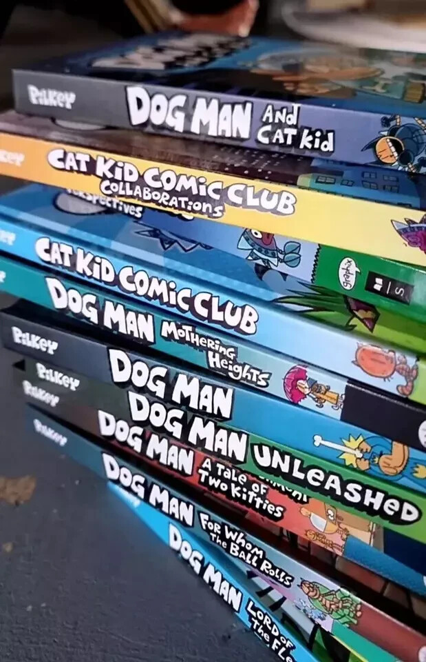 Dog Man Series 1-17 books set Dogman Children's Collection by Dav ...