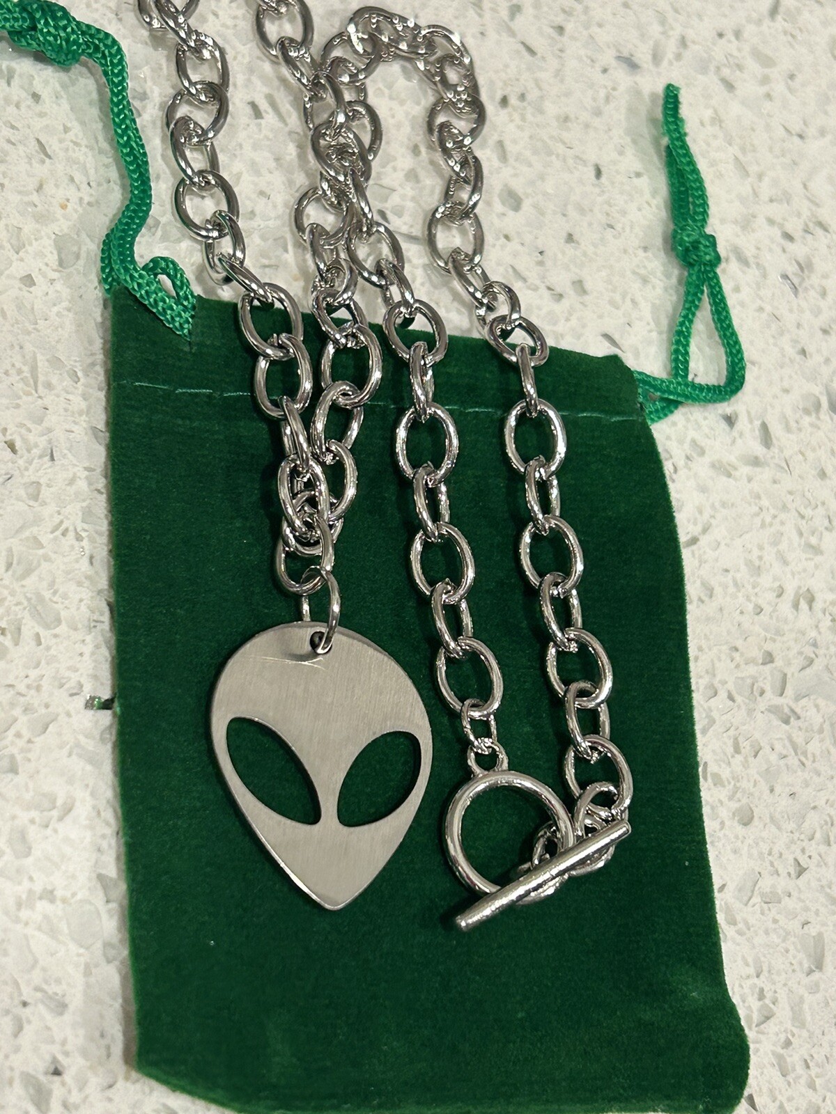 Aurora Jewelry Thick 18” Alloy Chain with Stainless Steel Alien Pendant ...