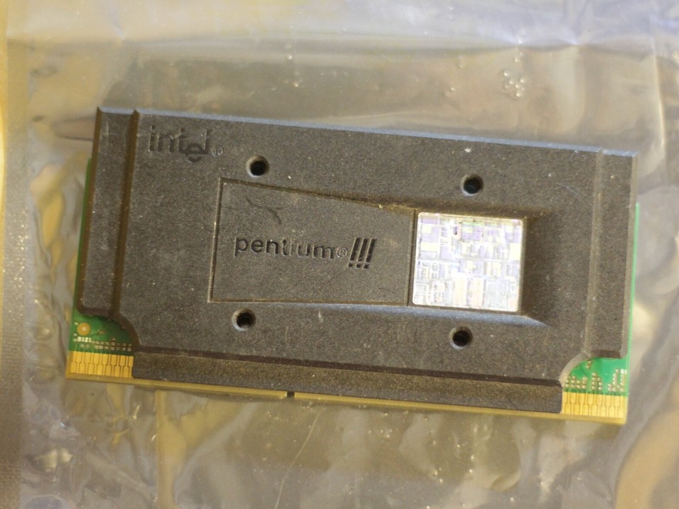 Intel Pentium III 3 Slot 1 CPU 450 MHz SL35D 512 kb Cache 100mhz FSB ...