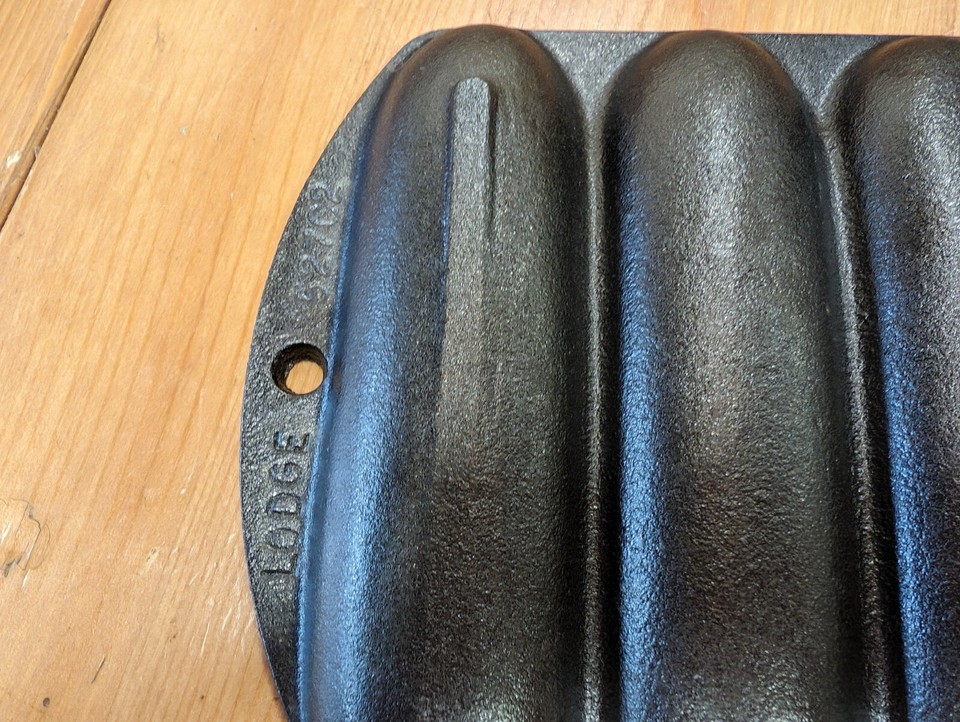 Lodge Logic Cast Iron Mini Corn Stick Pan | eBay