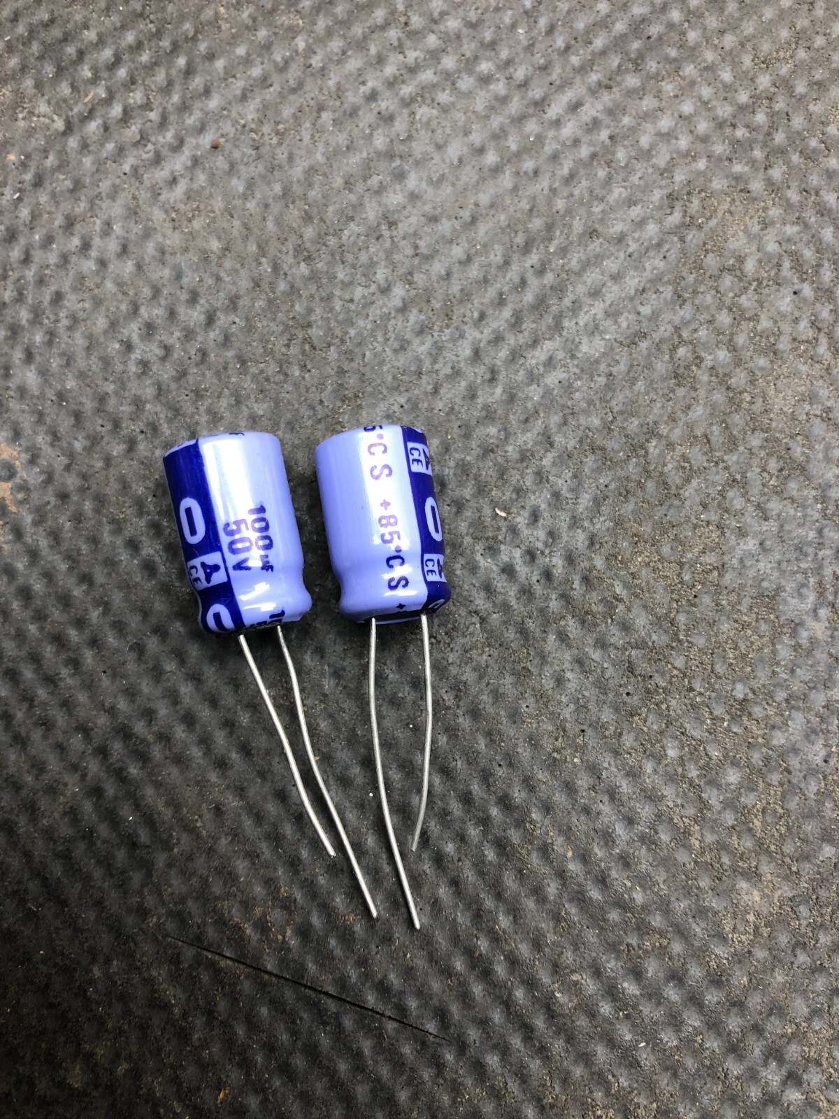 capacitor 8352 100w 50v lot of 10 +85 c | eBay