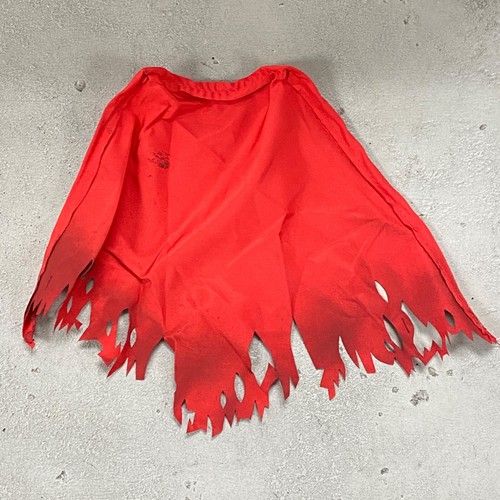 SU-MF-C-CYSUP: Wired battle damaged red cape for McFarlane Cyborg ...
