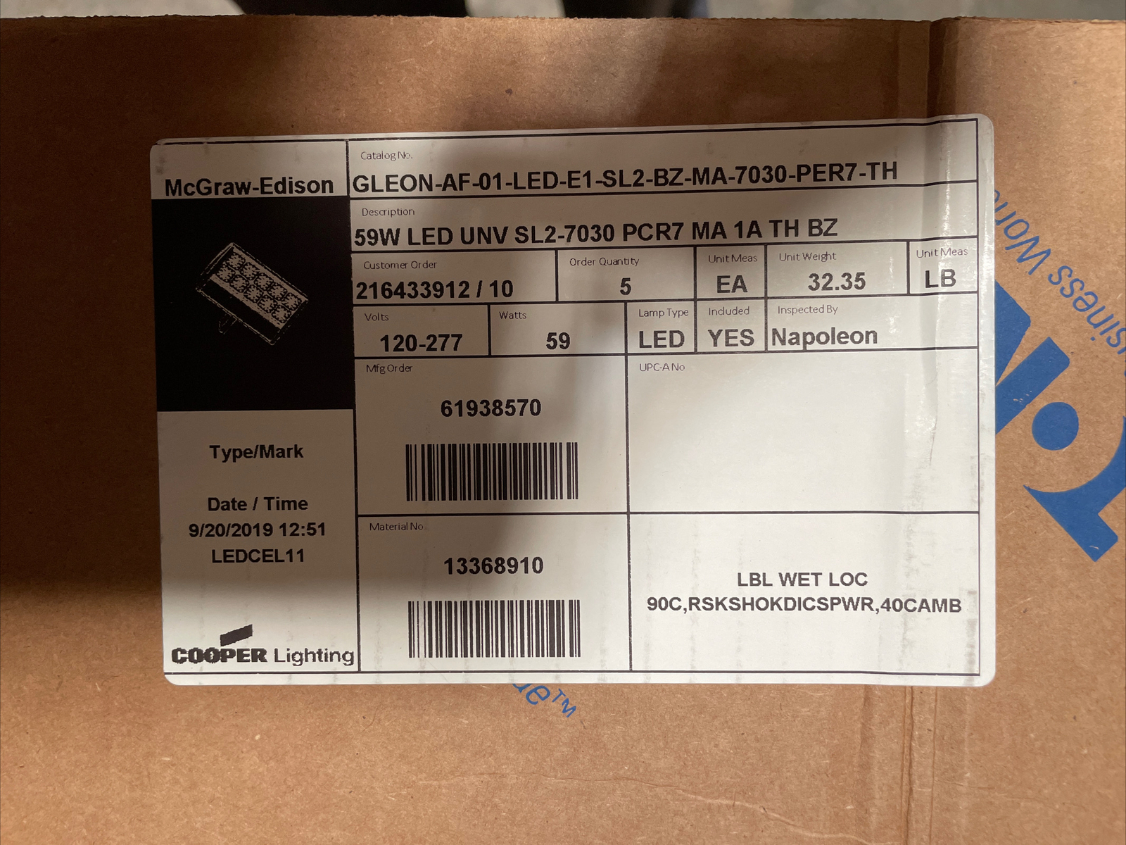 (C) Eaton Galleon 59W LED 120/277V SL2 Bronze Luminaire GLEON-AF-01-LED ...