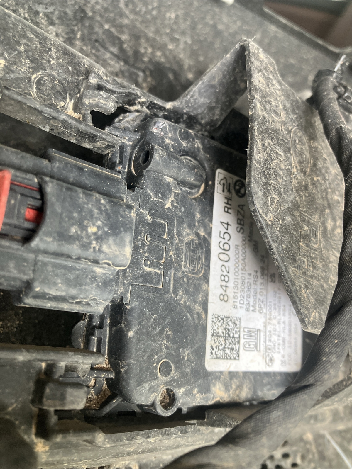 2021-2023 GMC Acadia Rear Right Blind Spot Radar Sensor Module | 84820654