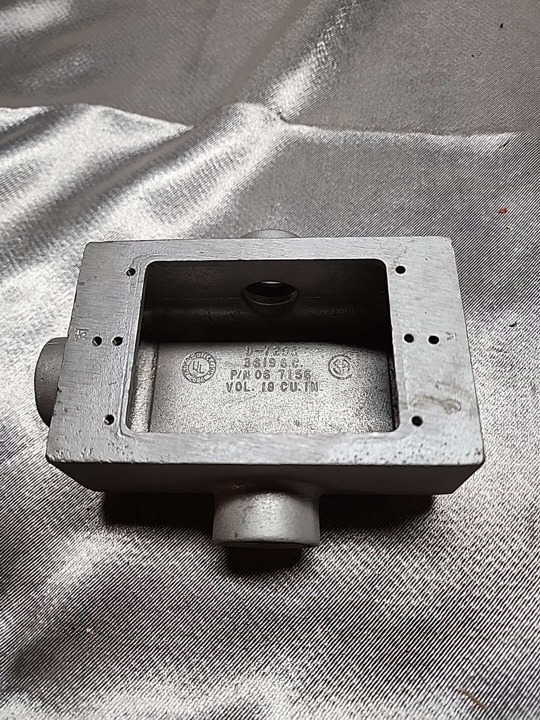 Killark Fst-2 Device Box,1/2" Hub,Shallow,1 Gang | eBay