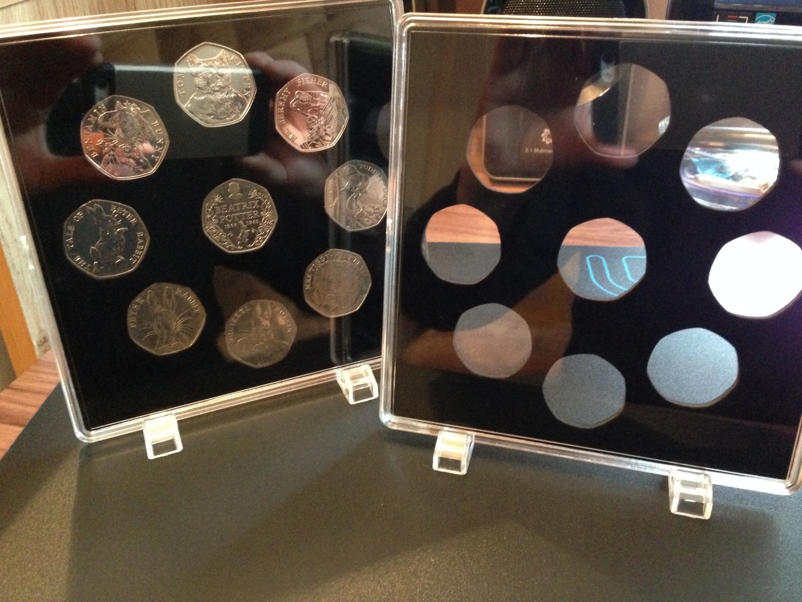 ACRYLIC COIN DISPLAY CASES FOR OLD 50p, NEW 50p,10p,1 pound,2 POUNDS ...