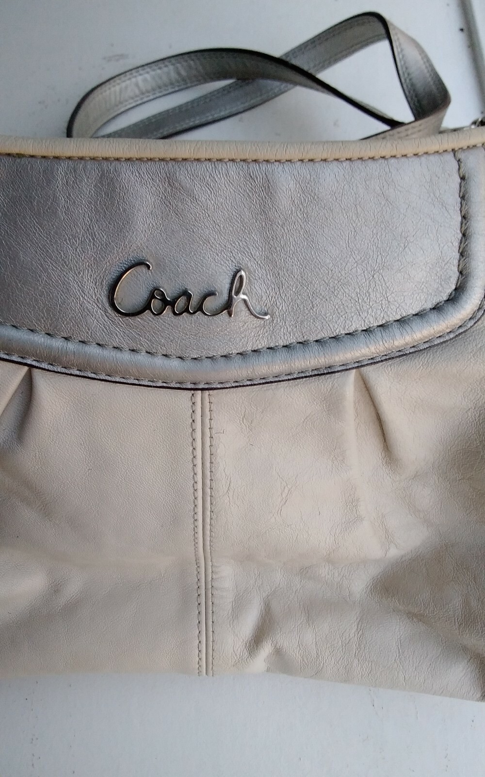 Coach Ivory Cream Leather Hobo Handbag Purse Silver … - Gem