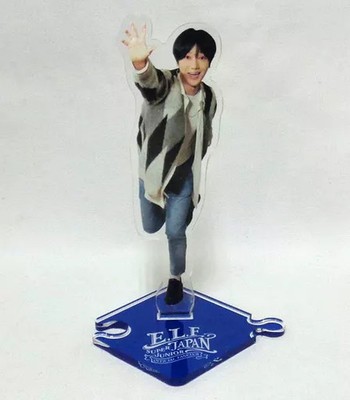 Acrylic stand/acrylic panel Yesung (running/front) Acrylic stand "SUPER ...
