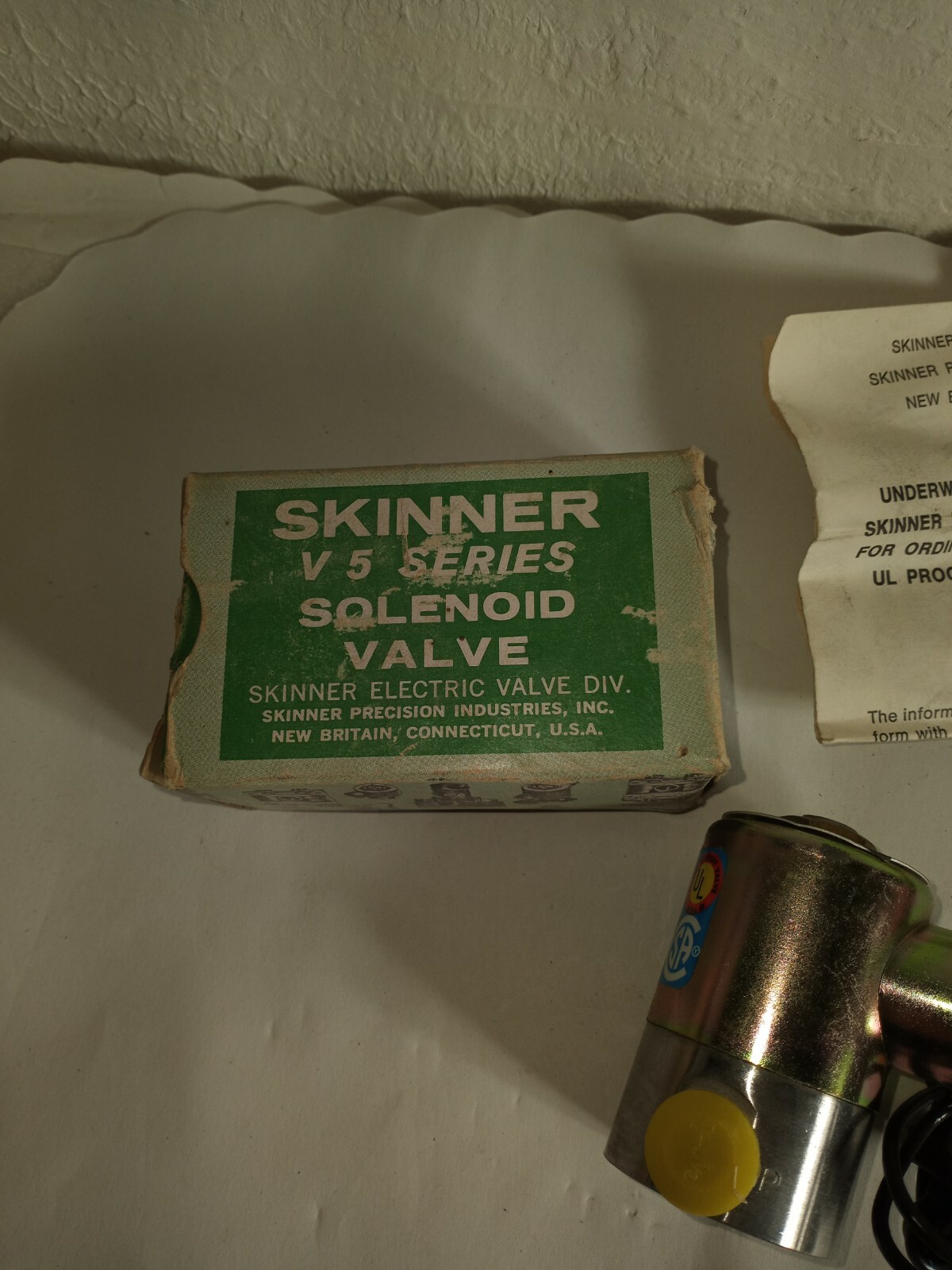 NEW GENUINE SKINNER V5 SERIES SOLENOID VALVE | Grelly USA