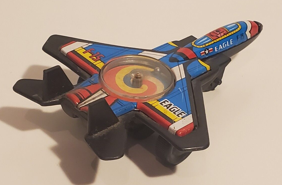 VINTAGE EAGLE F-15 METAL & PLASTIC FIGHTER JET PLANE SPINNER TOY HONG ...