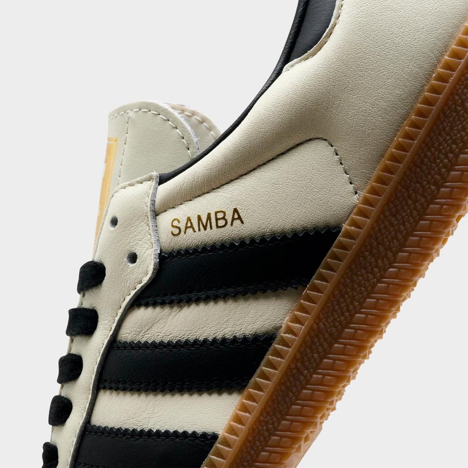 Women's adidas Originals Samba OG Cream White/Black/Sand Strata ID0478 ...
