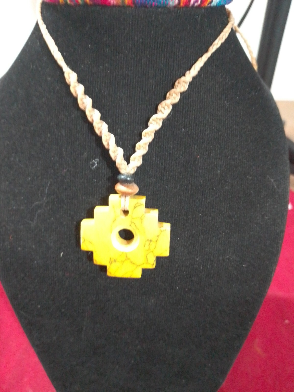 Incas Clothing And Jewelry