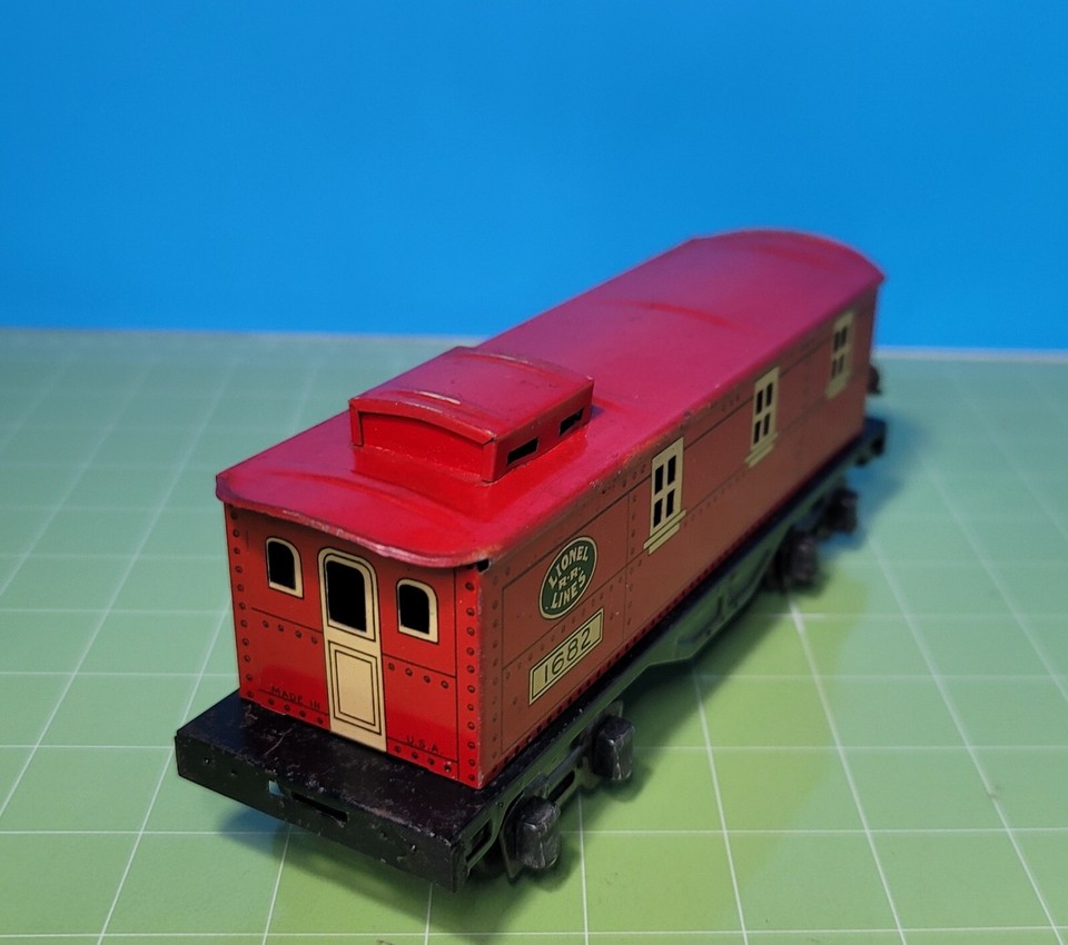 CB34: Very Nice Lionel Prewar No.1682 Red Tin Train Car Caboose Metal O ...