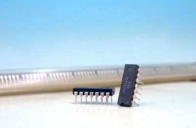 100 x Vintage SN74LS30 Logic Gates 8-Input DM74LS30 SN74LS30N 74LS30 IC ...