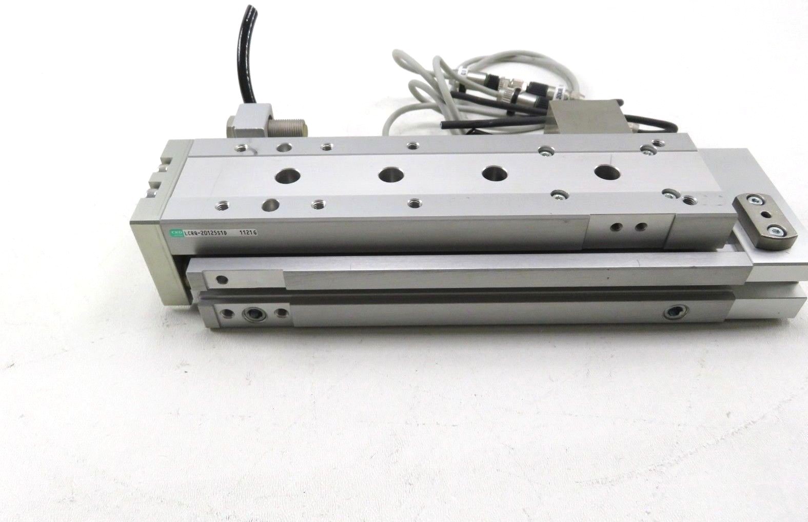 CKD LCRQ-20125S1D Linear Slide Cylinder LCR-Q-20-125 w/ CKD TOH Sensor ...