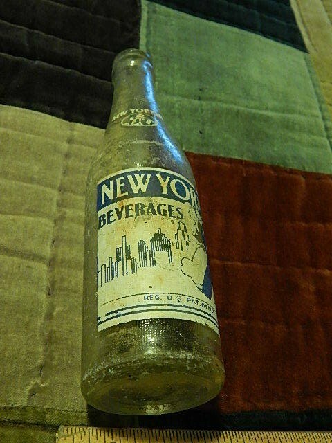 New Yorker Beverages (7oz) Glass Bottle (Spur Bottling Co.) Chattanooga ...