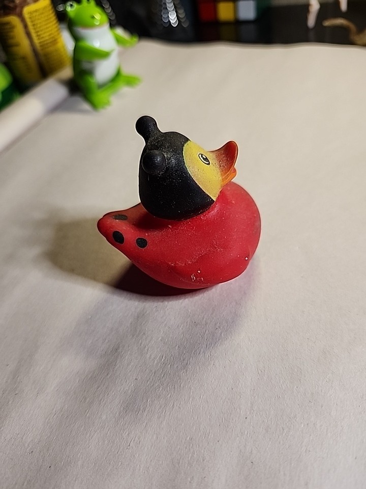 Ladybug Red Rubber Duck Ducky Duckie Squirter Bath Bug Cute Toy Insect ...
