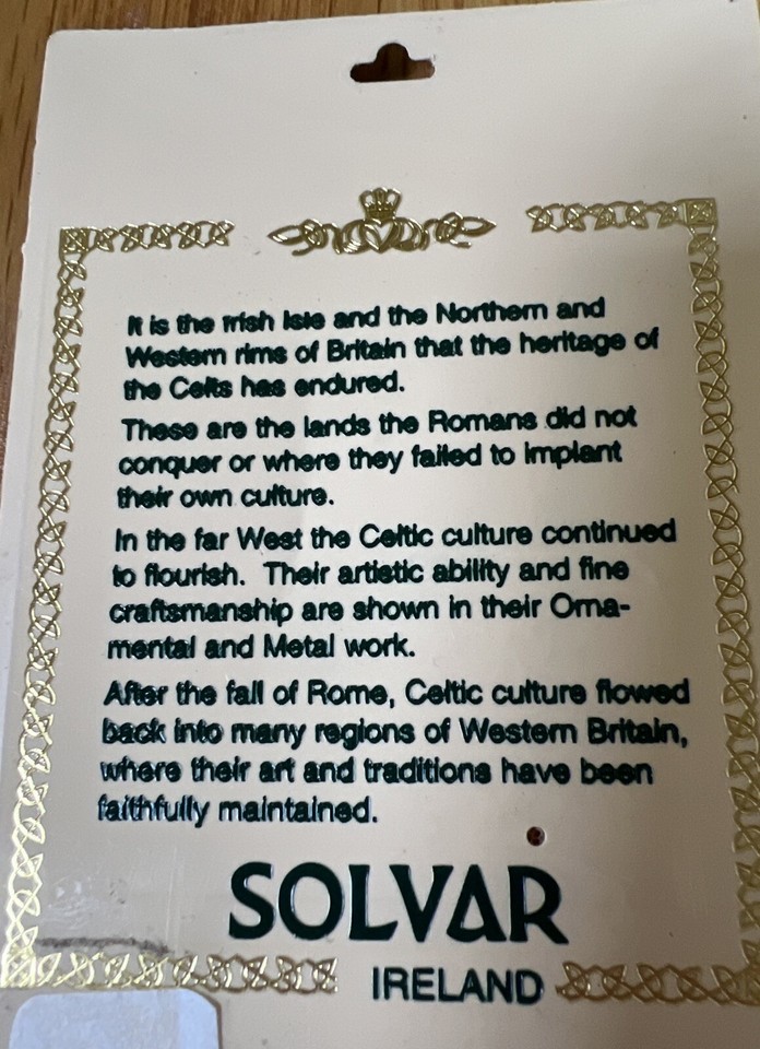 Vintage Ireland SOLVAR Gold tone Green CELTIC Brooch | eBay