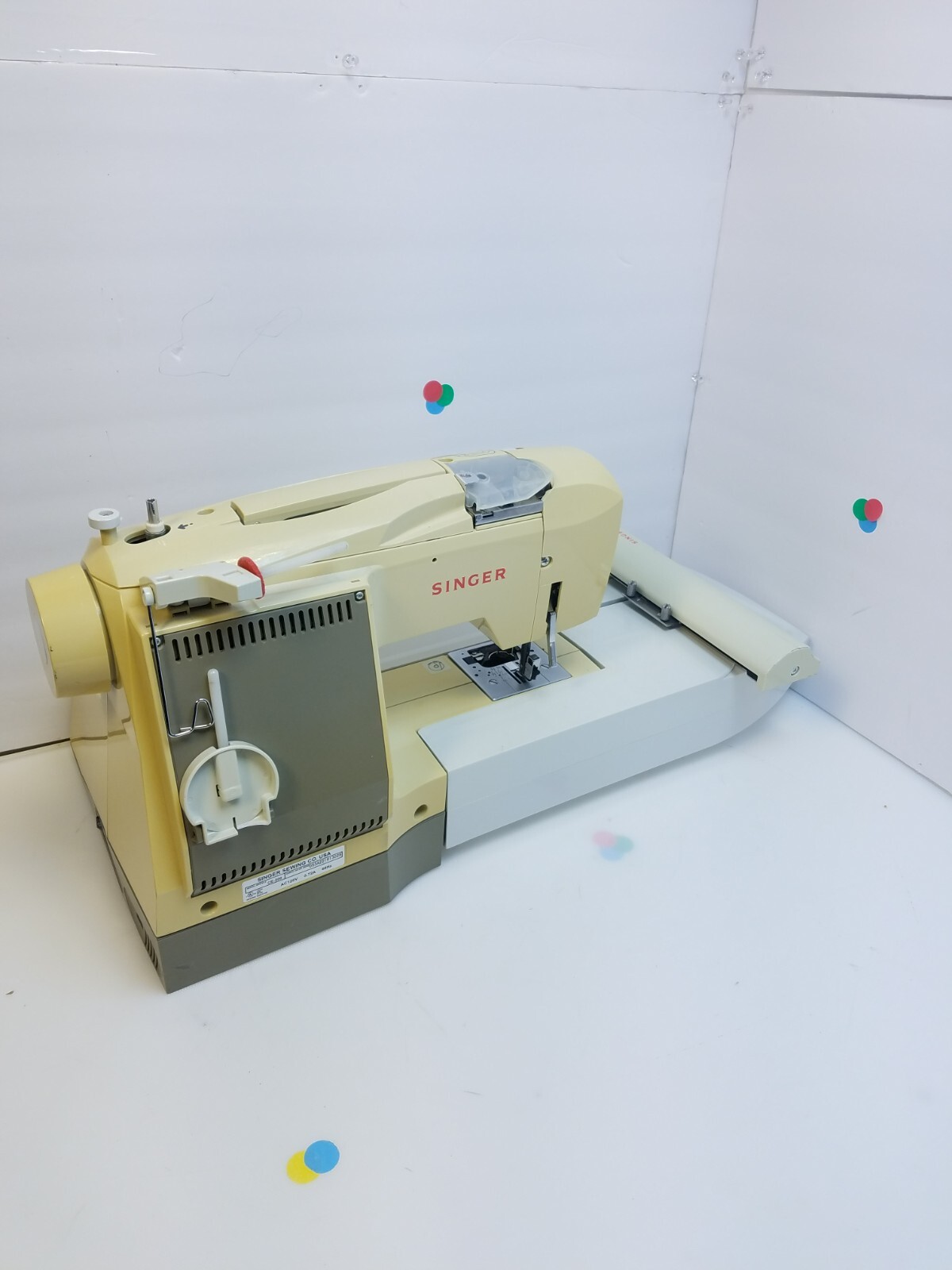 Singer Quantum Futura CE-200 Computerized Sewing/Embroidery Machine NO ...