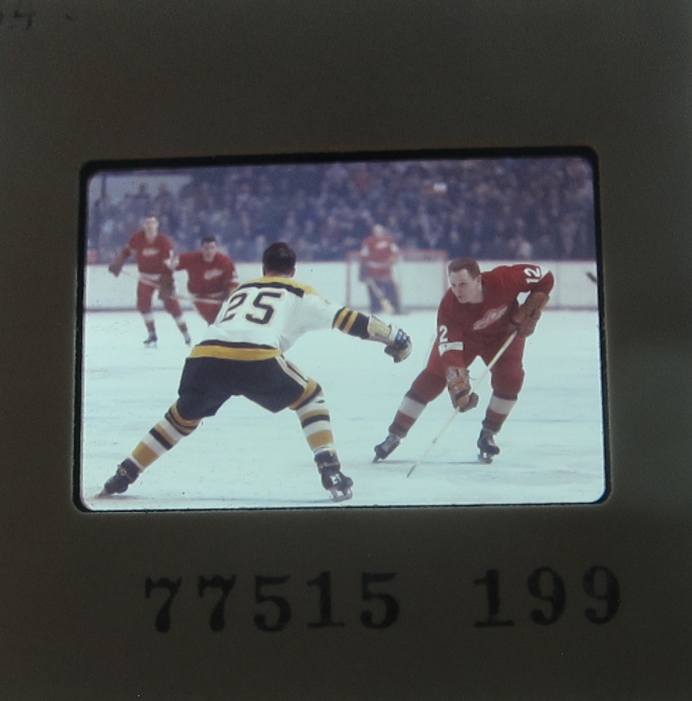 BRUCE MACGREGOR Detroit Red Wings GARY DOAK Boston Bruins NHL SLIDE 5 ...