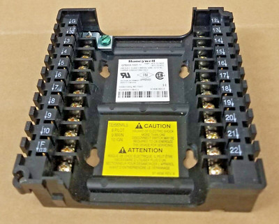 HONEYWELL Q7800A1005 / 7800 SERIES UNIVERSAL WIRING SUBBASE PANEL MOUNT ...